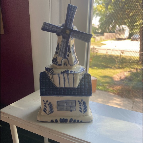 Accents | Porcelain Musical Windmill | Poshmark